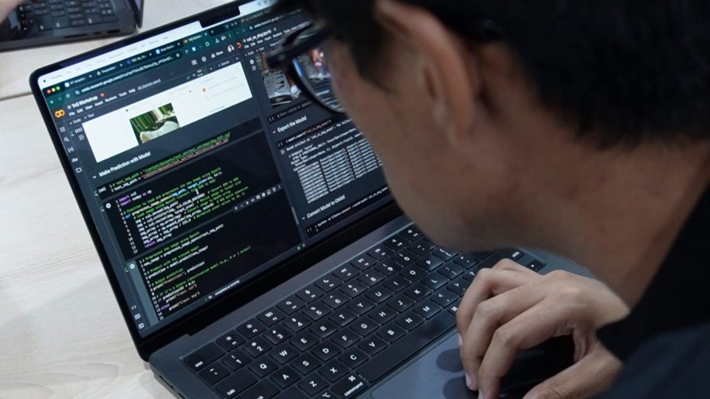 Amartha Hackathon x GDG Jakarta: Build with Impact - Amartha Grow and ...